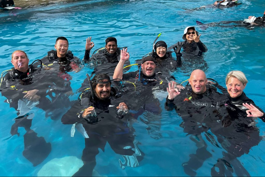 Our 5 Star IDC Team | Scuba Lov